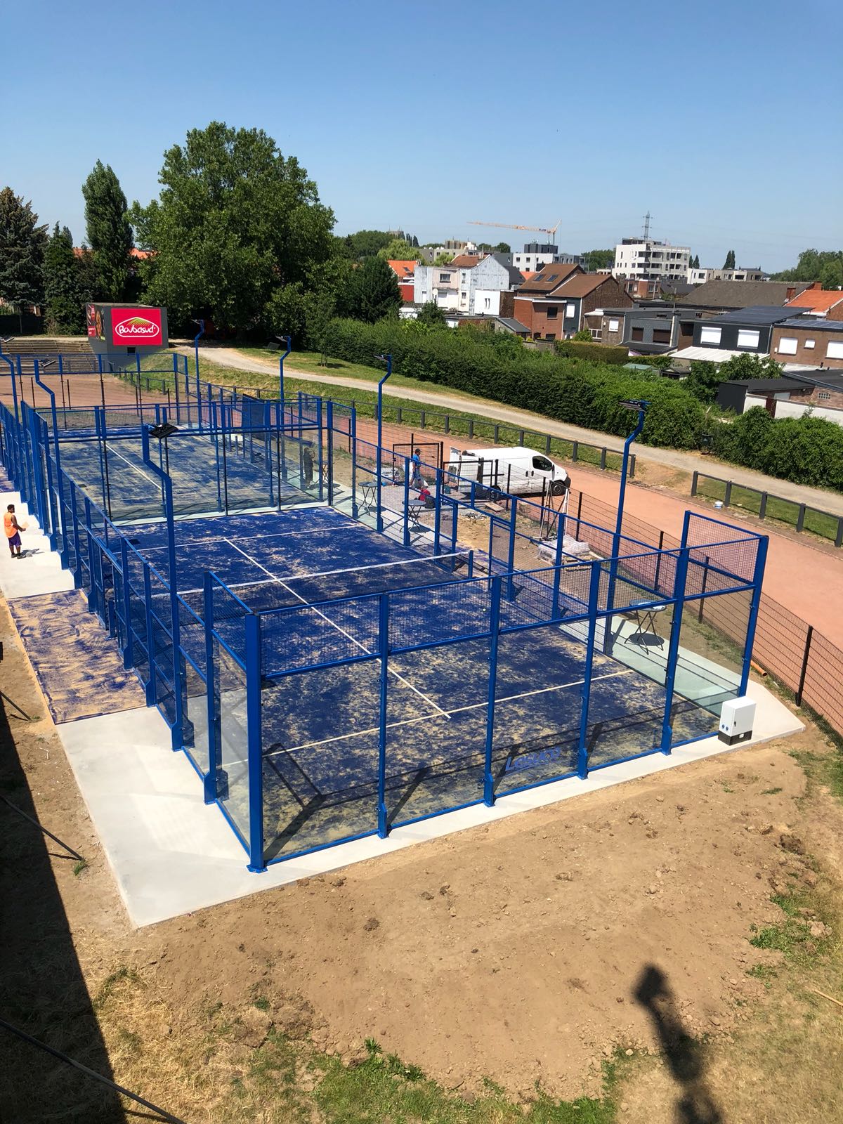 Lesuco- Construction et aménagement de 2 terrains de padel à Hertal.